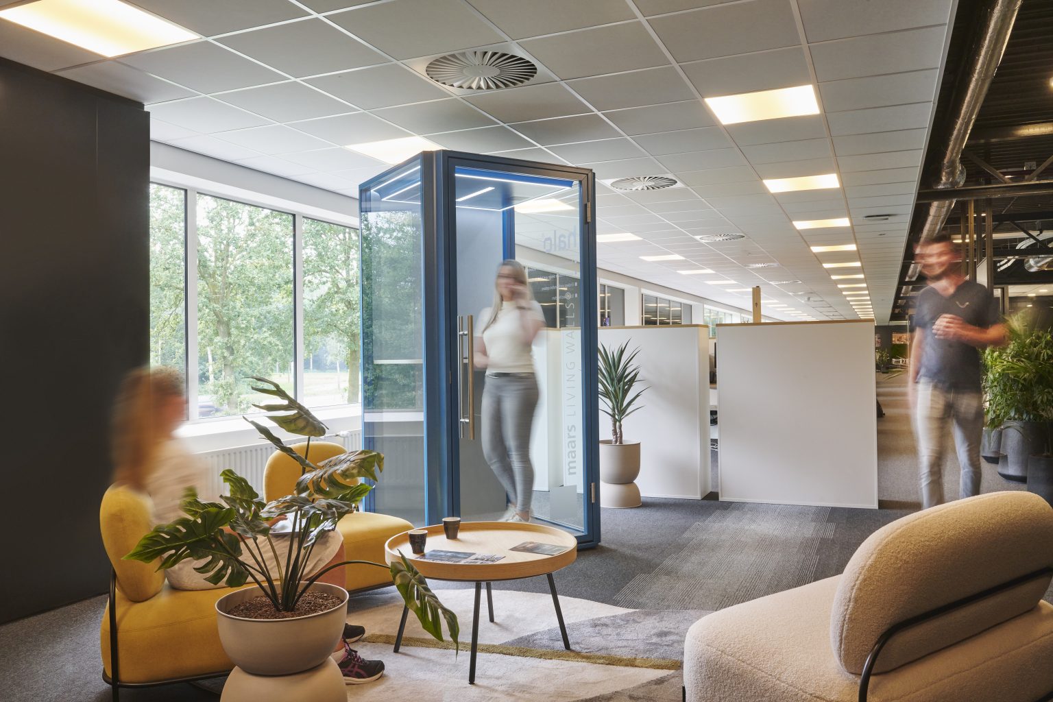 Office pods for any office space - Maars Living Walls