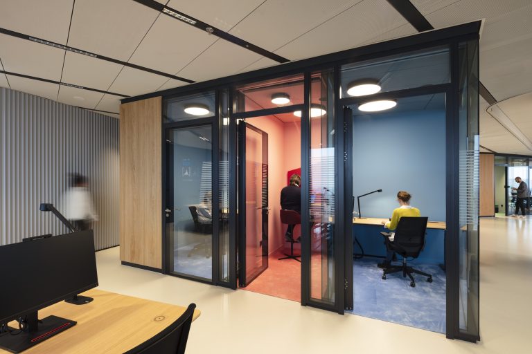 Partition walls that live - Maars Living